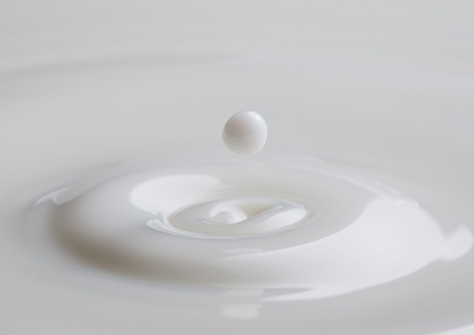 Swiss Milk Colostrum: Your Key to Radiant Smooth Skin - NIANCE